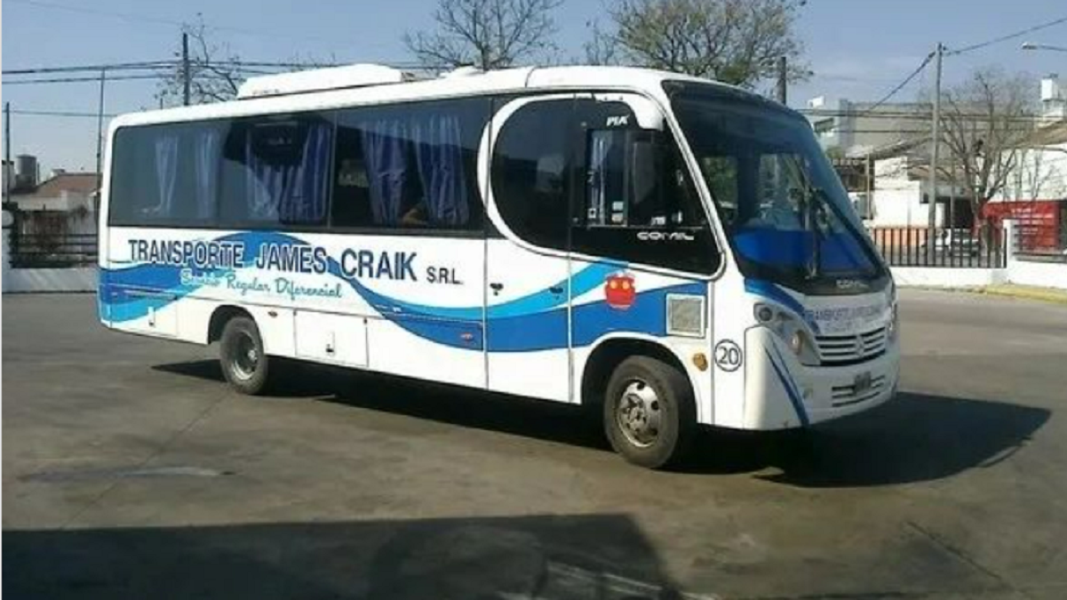 Agresión al bondi de Transporte James Craik y cambio de recorrido ...